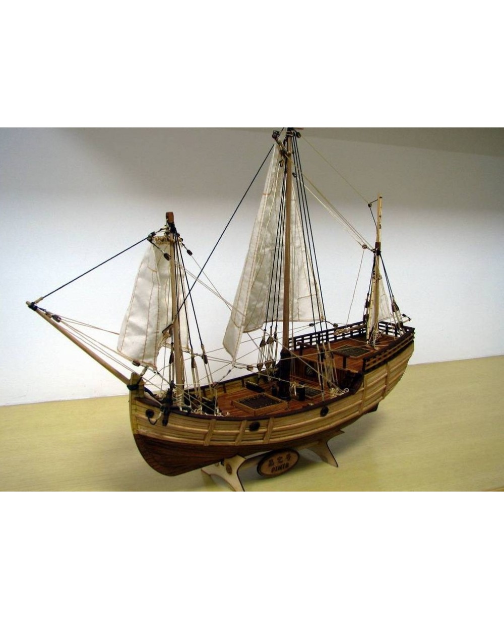Pinta wood model ship kits